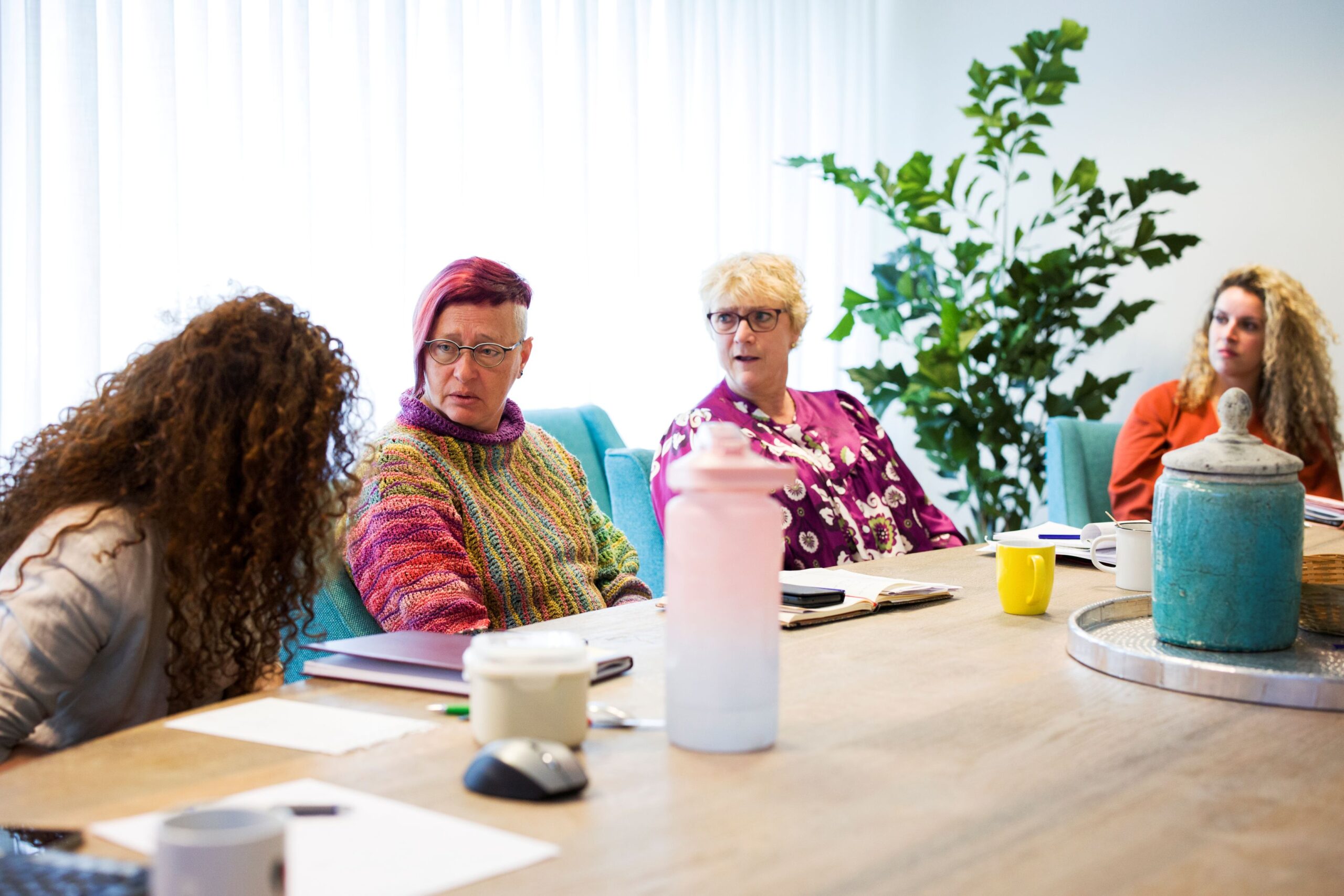 Verbinding is de basis; hoe informele zorg rond ouderen past bij de ontwikkeling in onze ...
